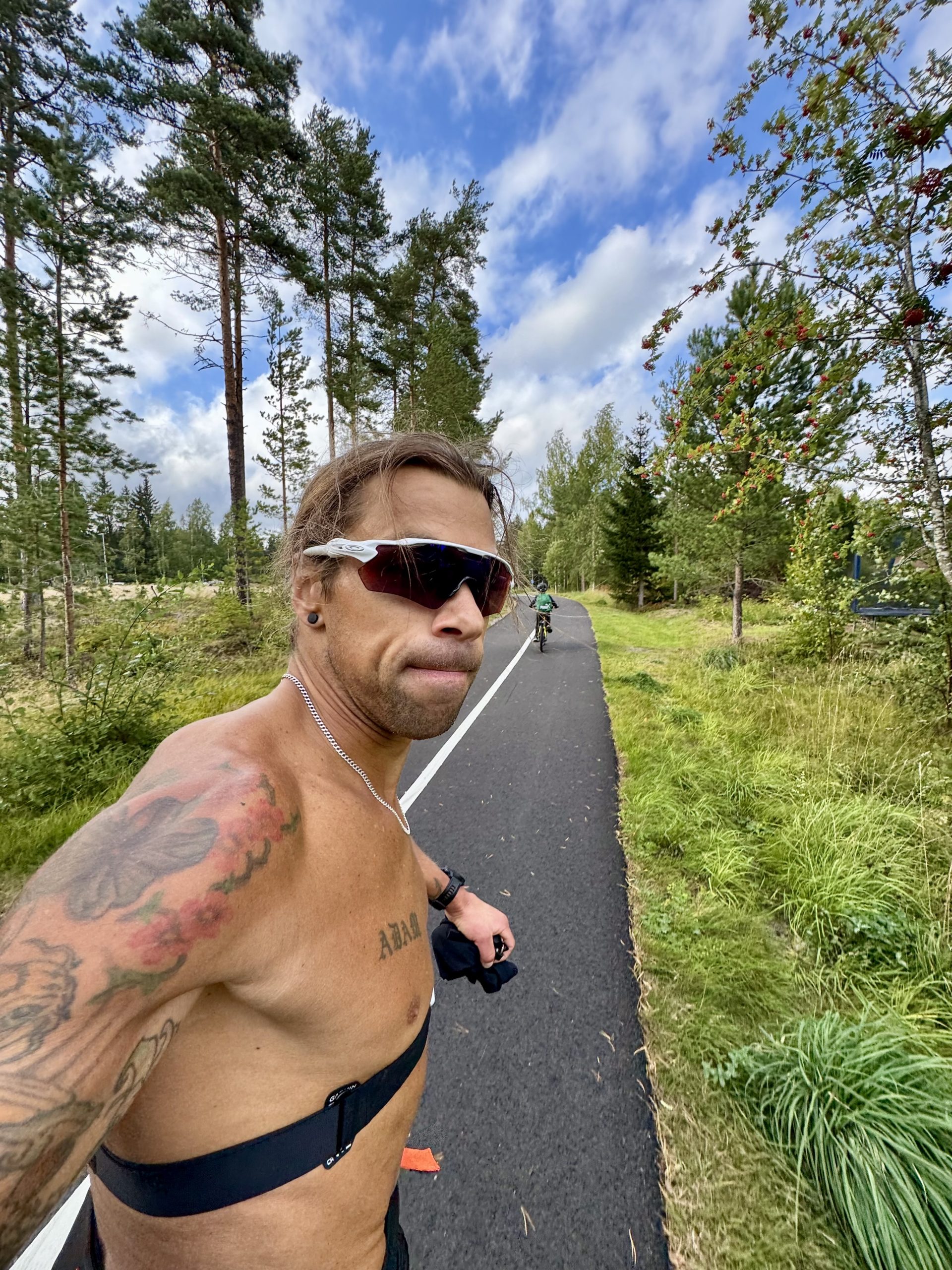 Tunga ben idag - Adamsteen.se